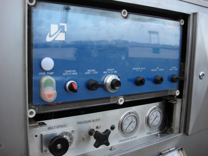For sale: GEA / CFS Koppens VM400HD EasyFormer