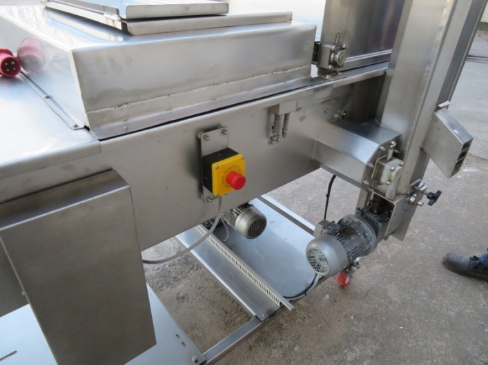 For sale: JBT Stein 100-24 Breader / Flour Applicator - Electric