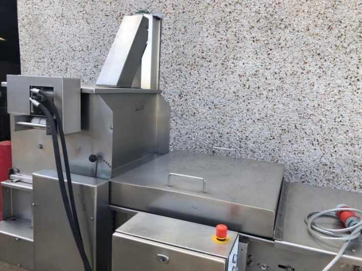 For sale: JBT Stein 100-24 Breader / Flour Applicator - Hydraulic